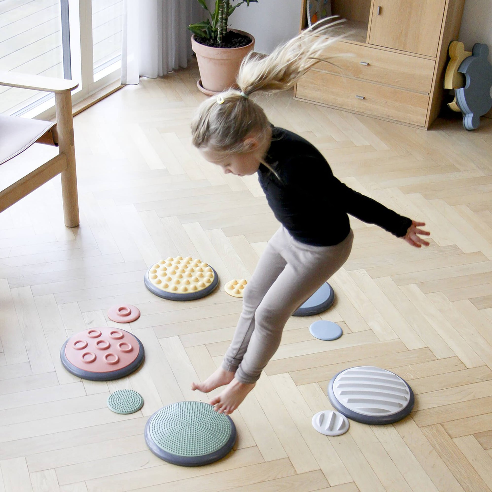 Pay Smart Home | Gonge Tactile Discs