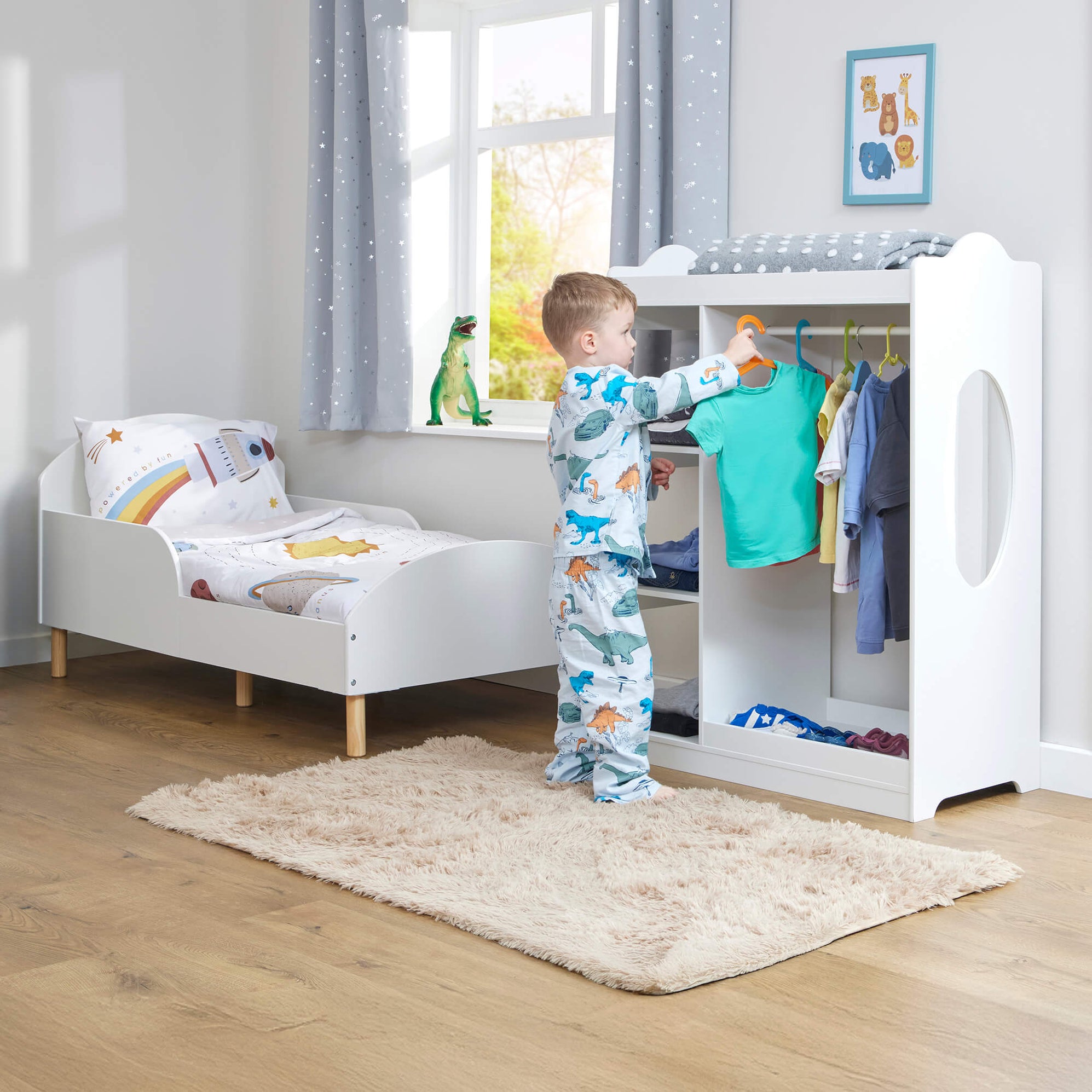 Pay Smart Home | Kids Dressing Rail with Mirror